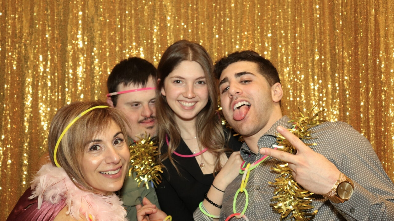 Backdrops | Booth King